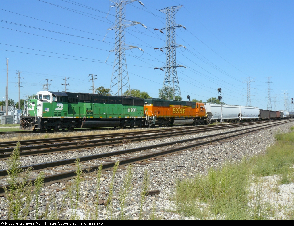 BNSF 8101
